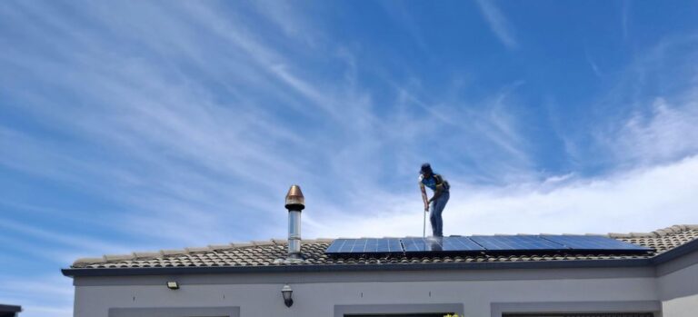 Solar Collectors: Types, Uses & How to Choose the Right One